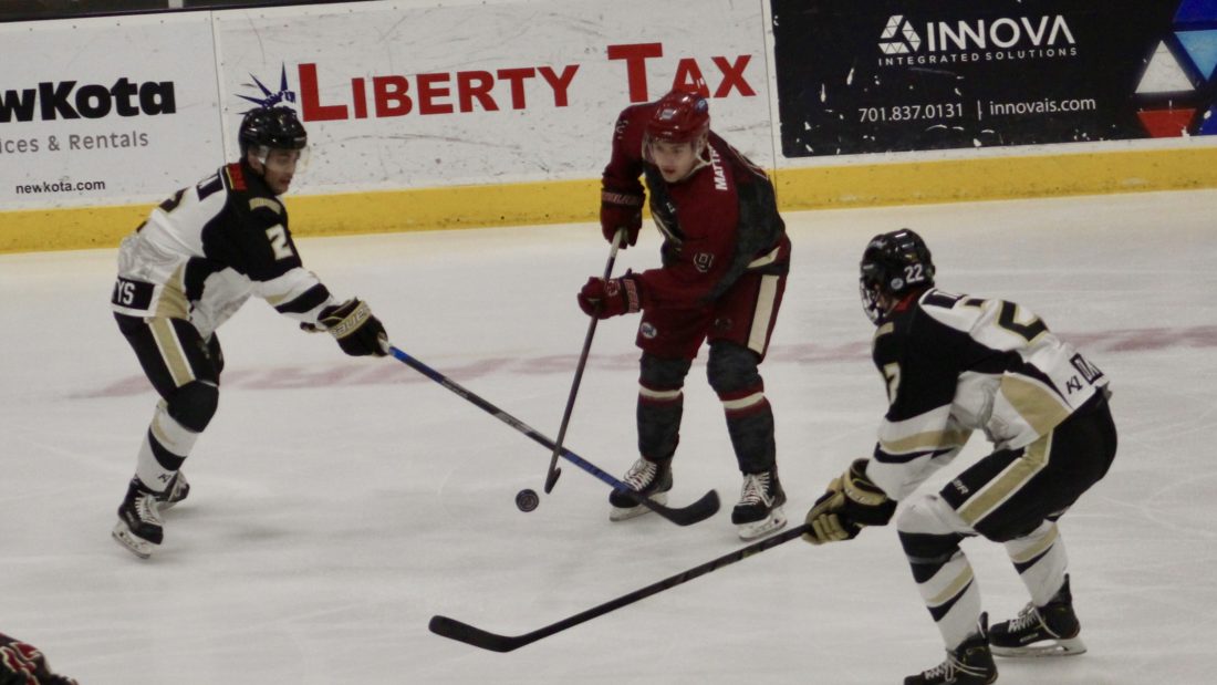 No comeback for the Cats | News, Sports, Jobs - Minot Daily News